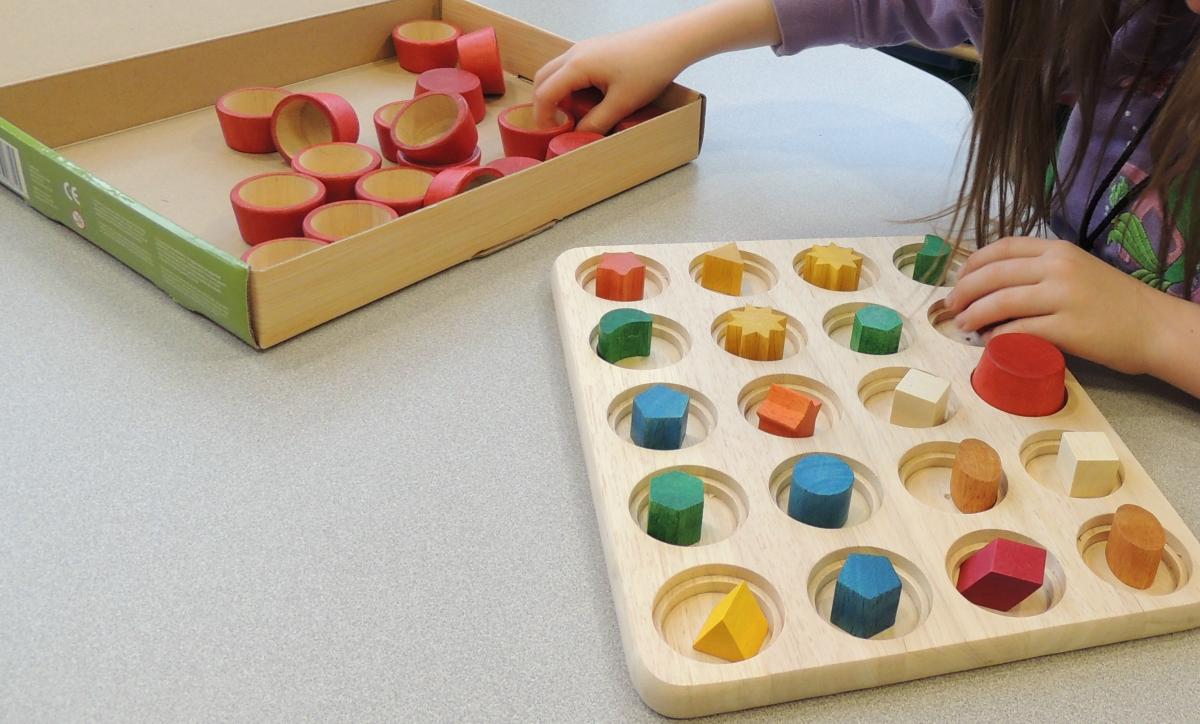 Memory Caps Game – Paths to Literacy